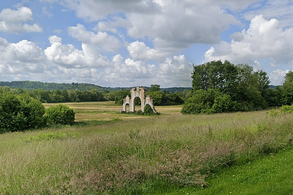chateau de Soupir, vestiges inscrits MH le 14 septembre 2007